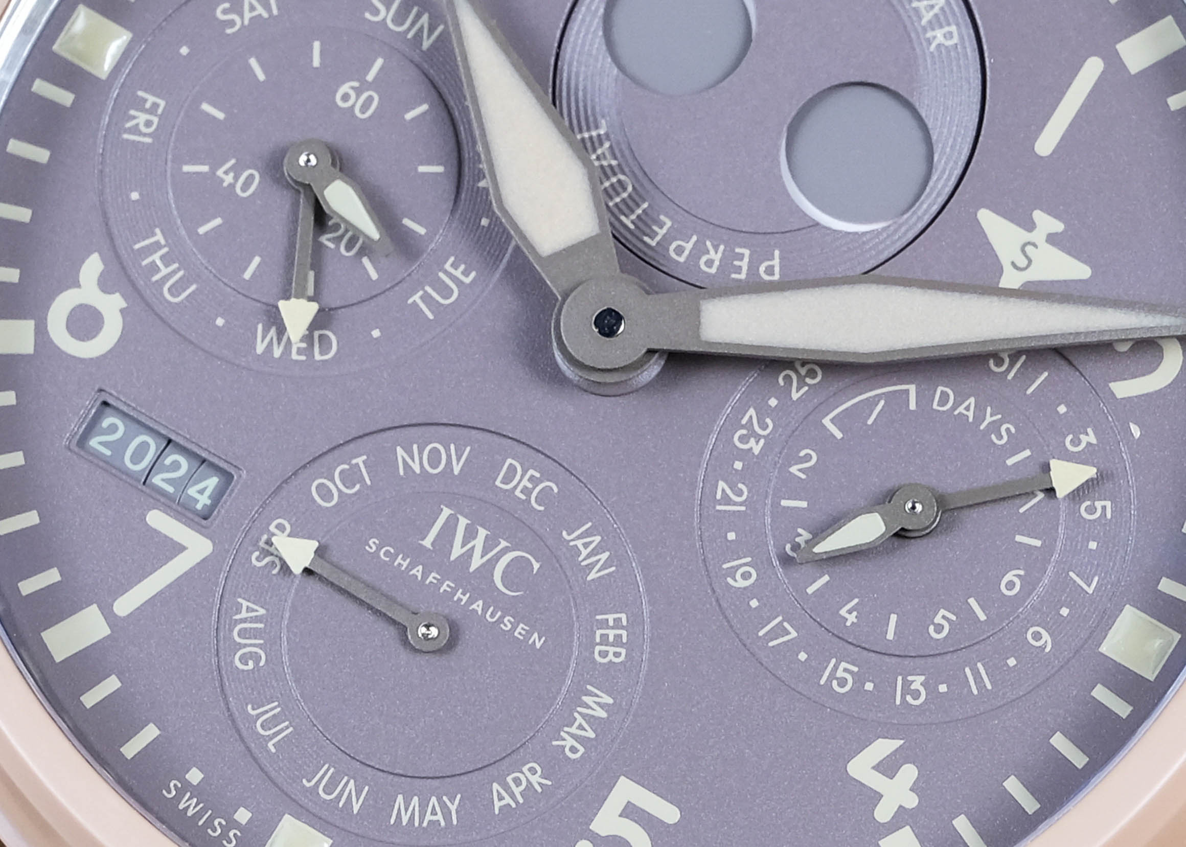 IWC ⇒ 2 variant | Prague-watch-boutique.com